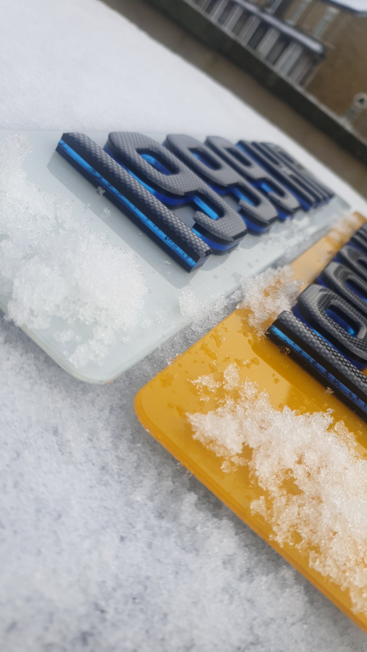 4D 5D 9MM Neon Blue Carbon Gel Number Plates – CustomizePlates